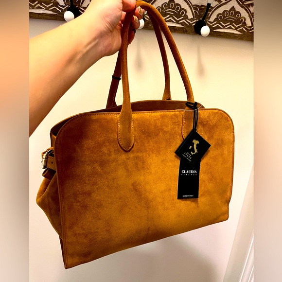 Claudia Firenze | Bags | Nwt Viral Claudia Firenze Tan Suede Tote Real ...
